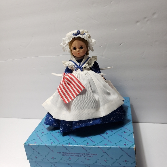 Madame Alexander | Toys | Vintage 98s Madame Alexander Betsy Ross Doll ...